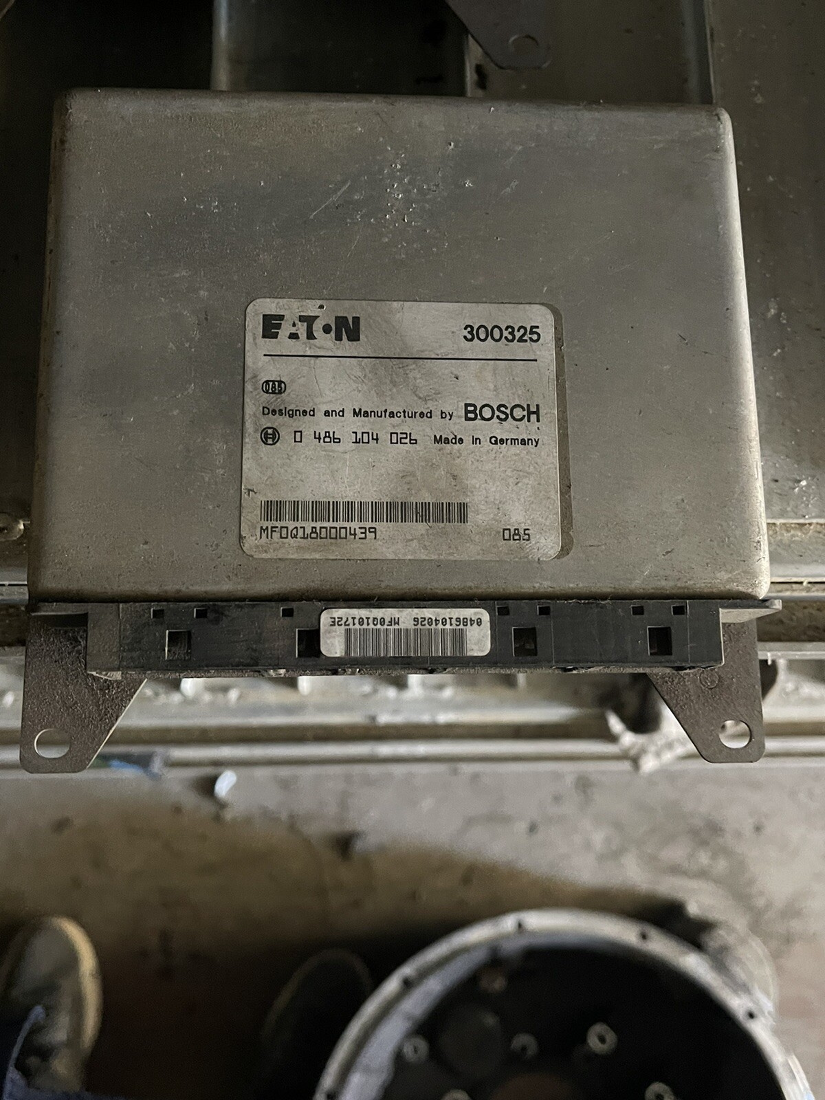 EATON 300325 ABS MODULE BOSCH 0 486 104 026 | eBay