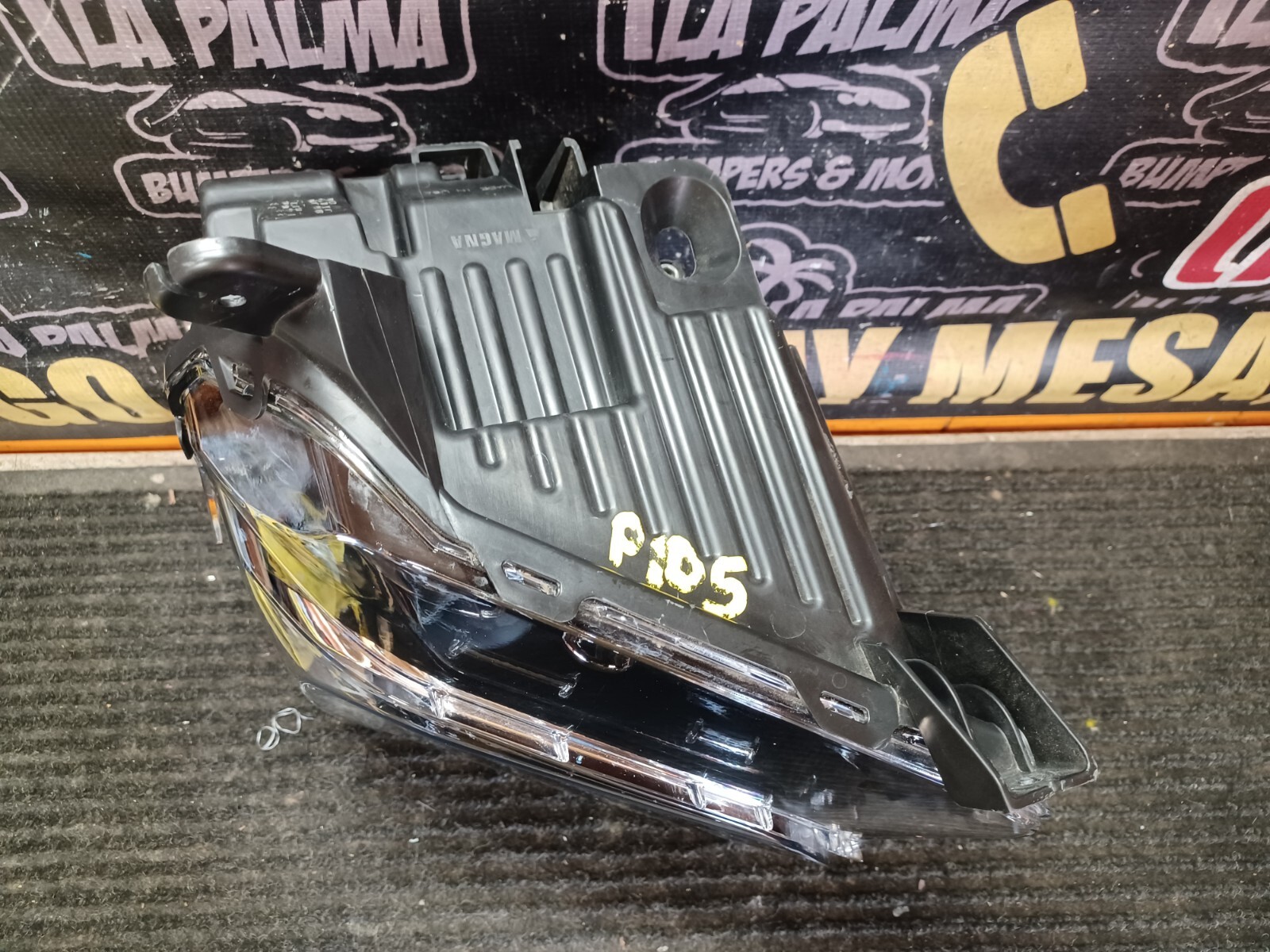 2022 - 2023 CHEVROLET TRAVERSE FRONT RIGHT SIDE LOWER FOG LIGHT OEM ...