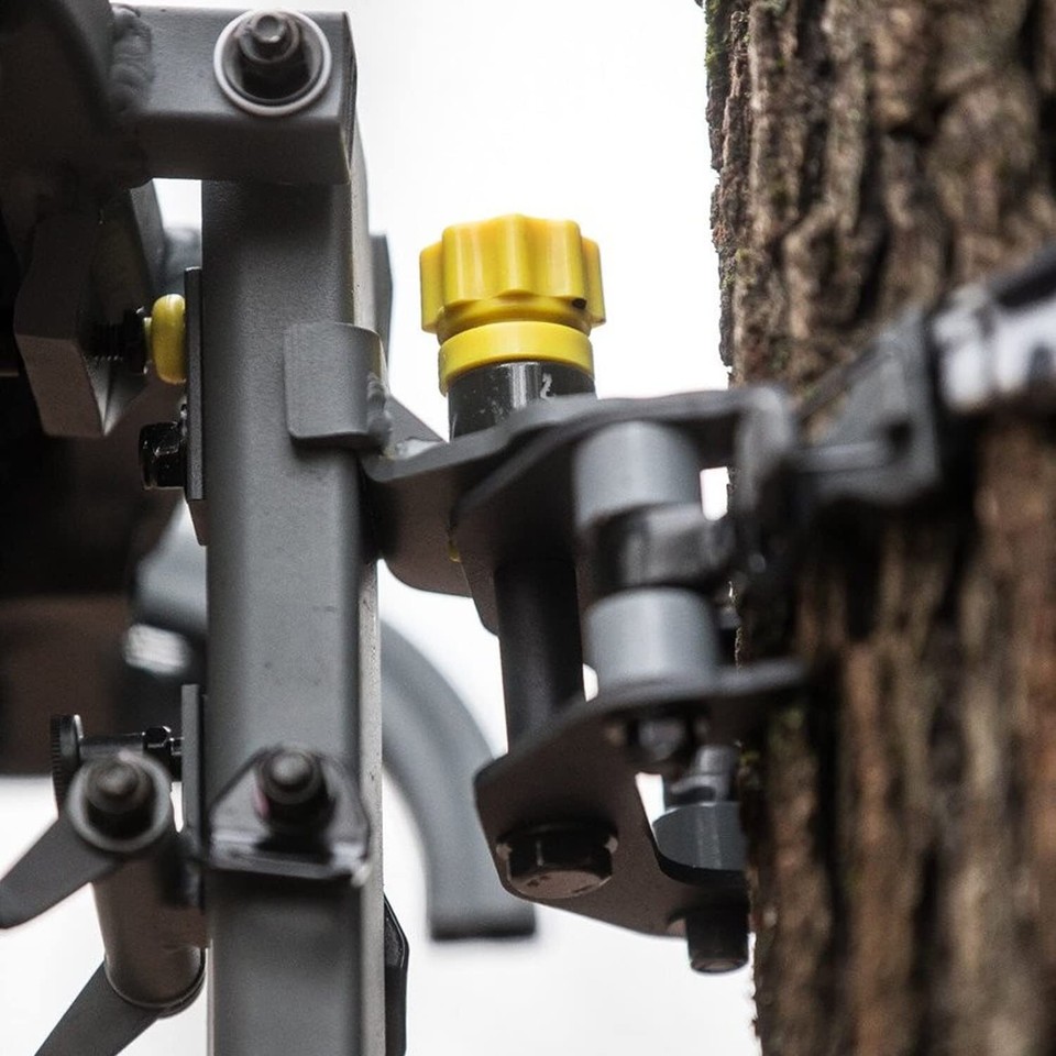 Hawk Cruzr Tree Stand Bracket with Ratchet Strap for Secure Hunting ...