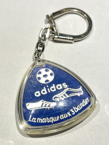 PORTE-CLES Key Ring Inclusion ADIDAS La marque aux 3 bandes old ...