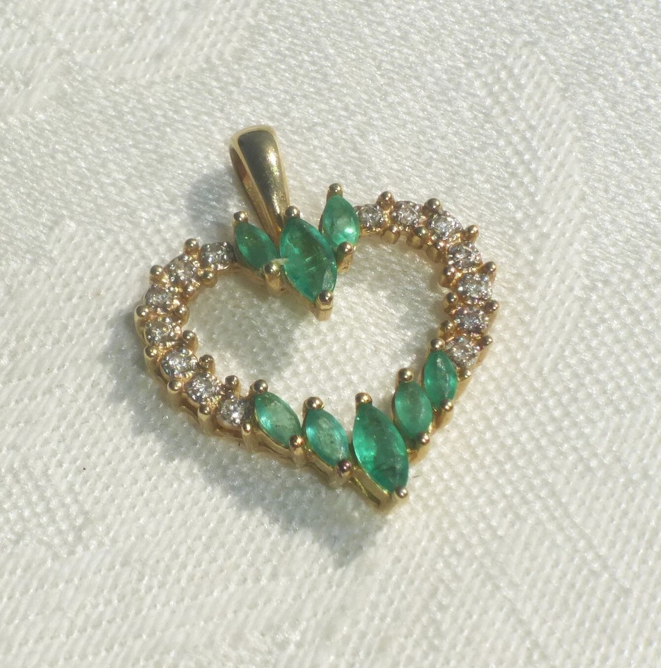 BEAUTIFUL SIGNED 14k YELLOW GOLD DIAMOND EMERALD HEART PENDANT AMAZING ...