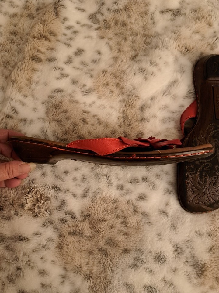 B.o.c. Born Concept Floral Sandals Sz 7 Women’s Red Leather Thongs Flip ...