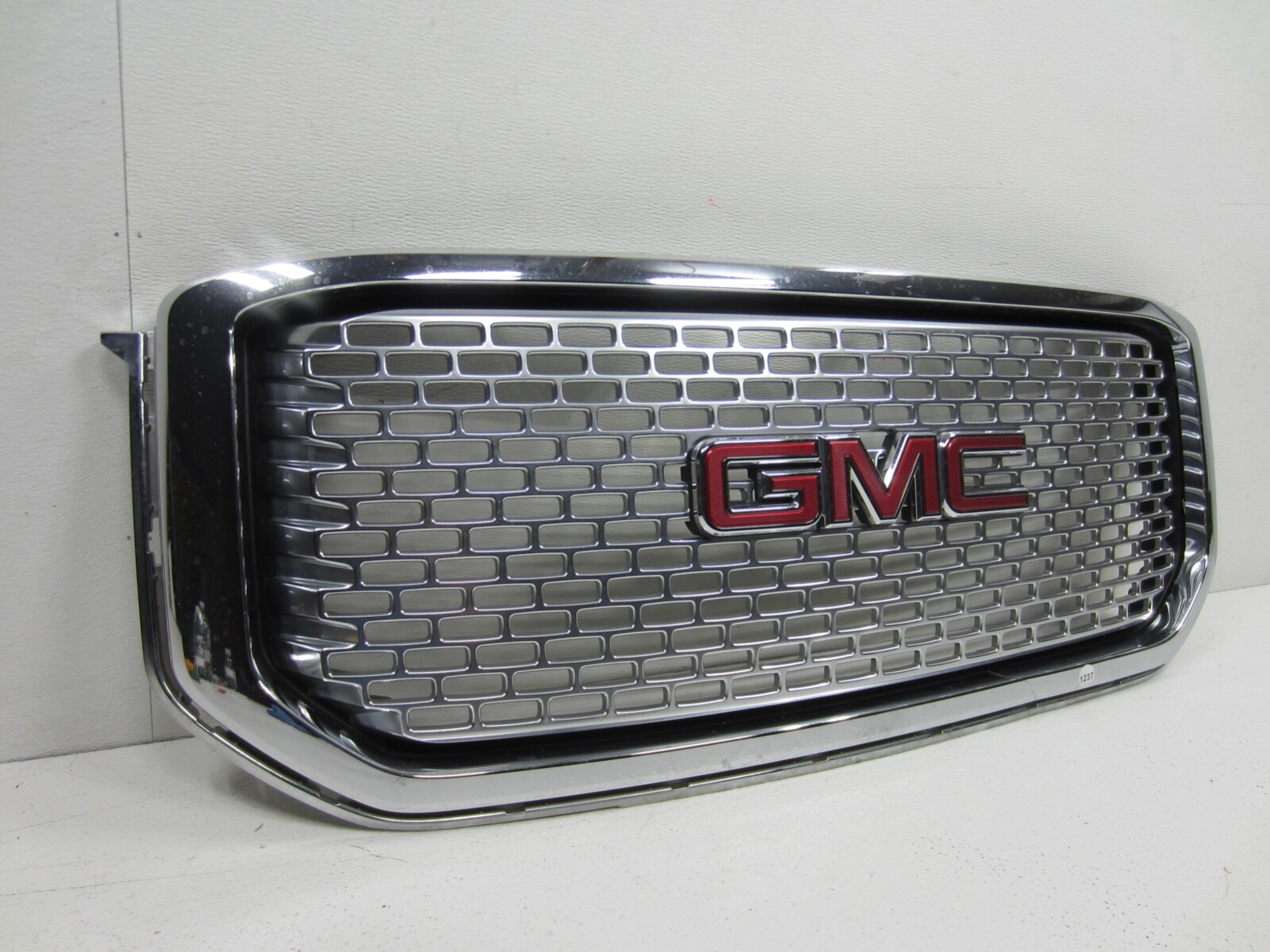 OEM 15 16 17 18 19 2015 2016 2017 2018 2019 GMC YUKON DENALI GRILLE ...