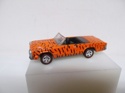 Johnny Lightning LOOSE - Tiger Paint 1965 Pontiac GTO Convertible w ...