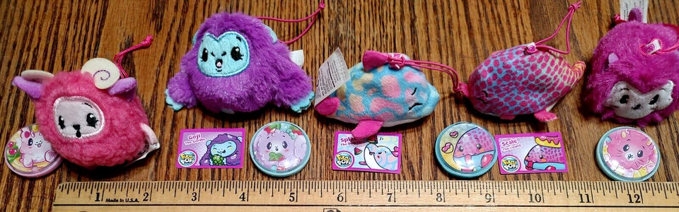 33 MINI SCENTED PIKMI POP SERIES 2 PLUSH TOYS w/GIANT FLIP EDDIE THE ...