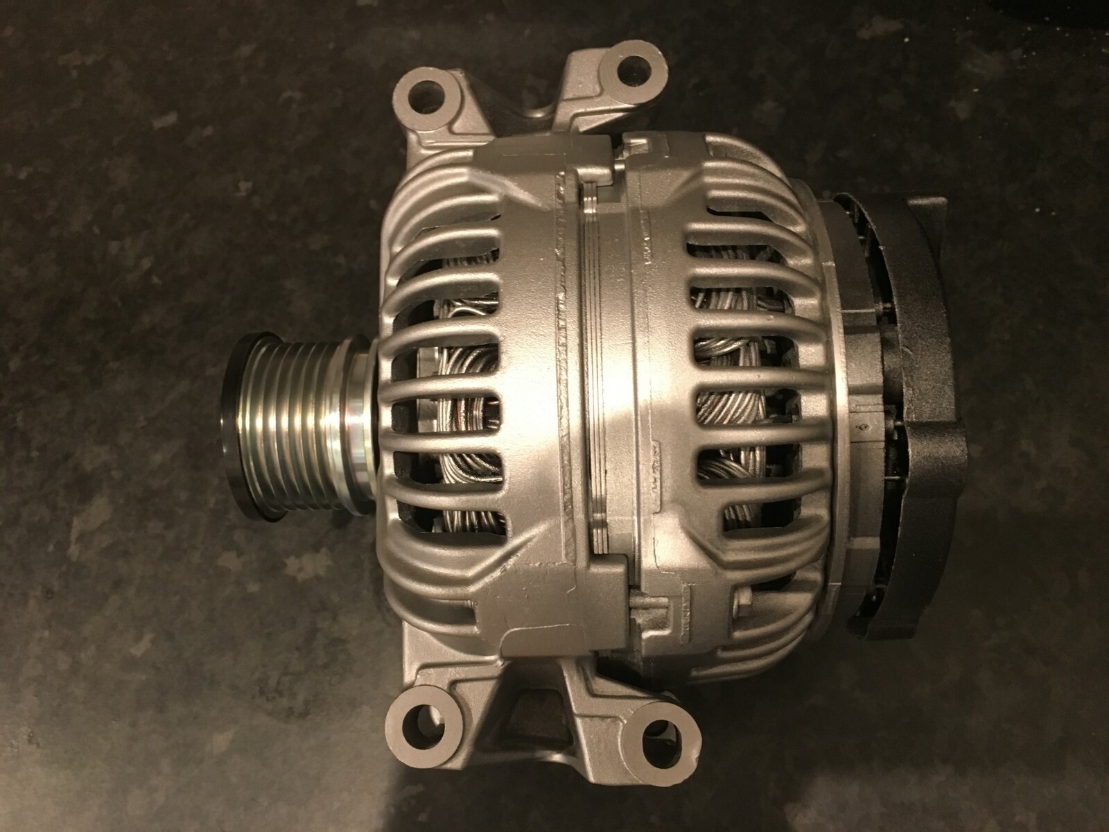 ALTERNATOR FOR Mercedes Sprinter 311 313 315 415 515 2.1 Diesel CDi ...