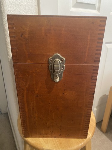 STARRETT VINTAGE MACHINISTS CYLINDRICAL SQUARE TOOL WOOD BOX/CASE NICE ...