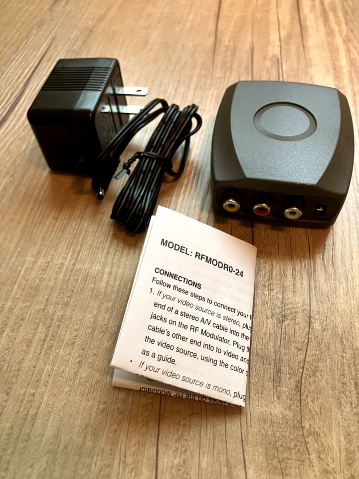 RF Modulator/ RCA / Composite A/V to RF (Coax) Converter / RFMODRO-24 ...