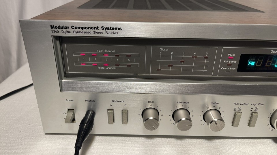 VTG MCS 3249 Stereo RECEIVER Digital Synthesized AM-FM Modular ...