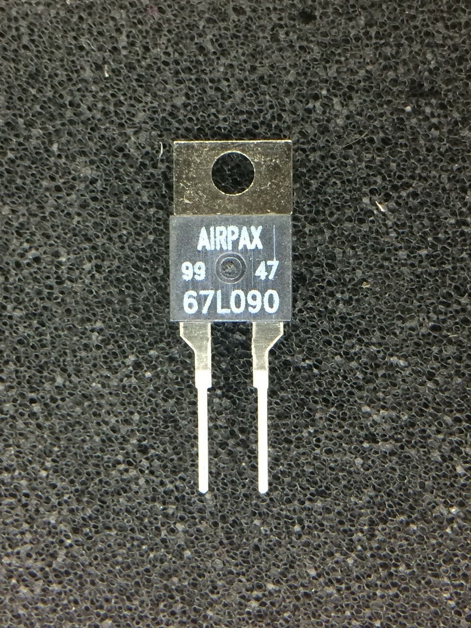 Airpax Thermostat Switch TO-220 90deg 67L090 () for sale online | eBay