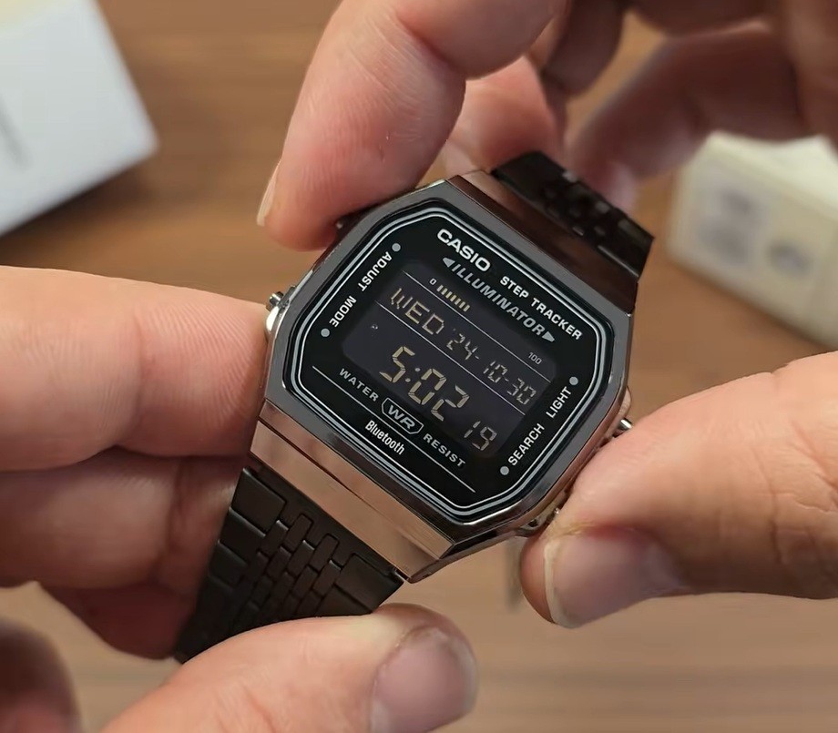 Casio ABL-100WEGG-1B Black Grey Digital Step Tracker Bluetooth Vintage ...