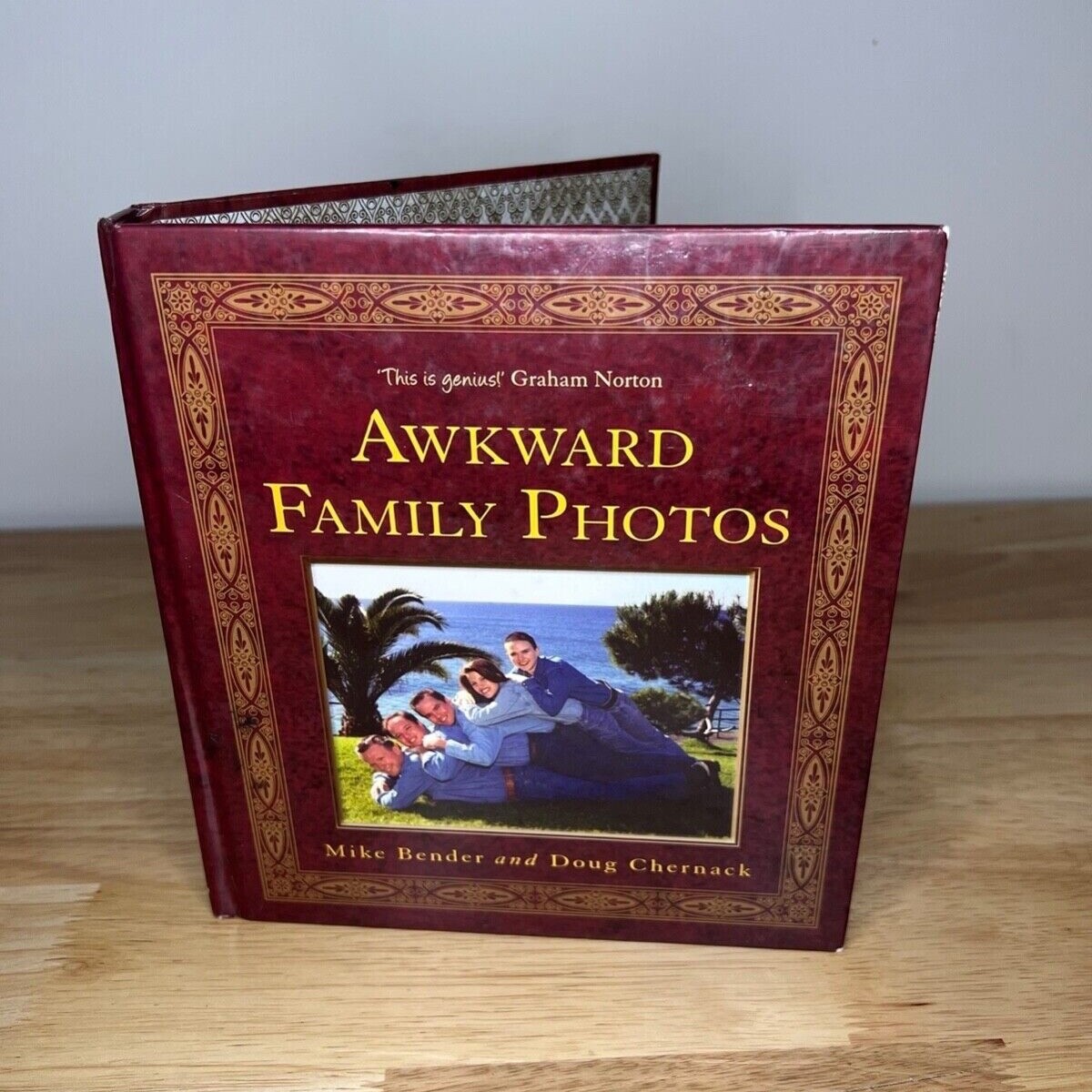 Awkward Family Photos Book Who Makes Three Siblings Commemorate Their