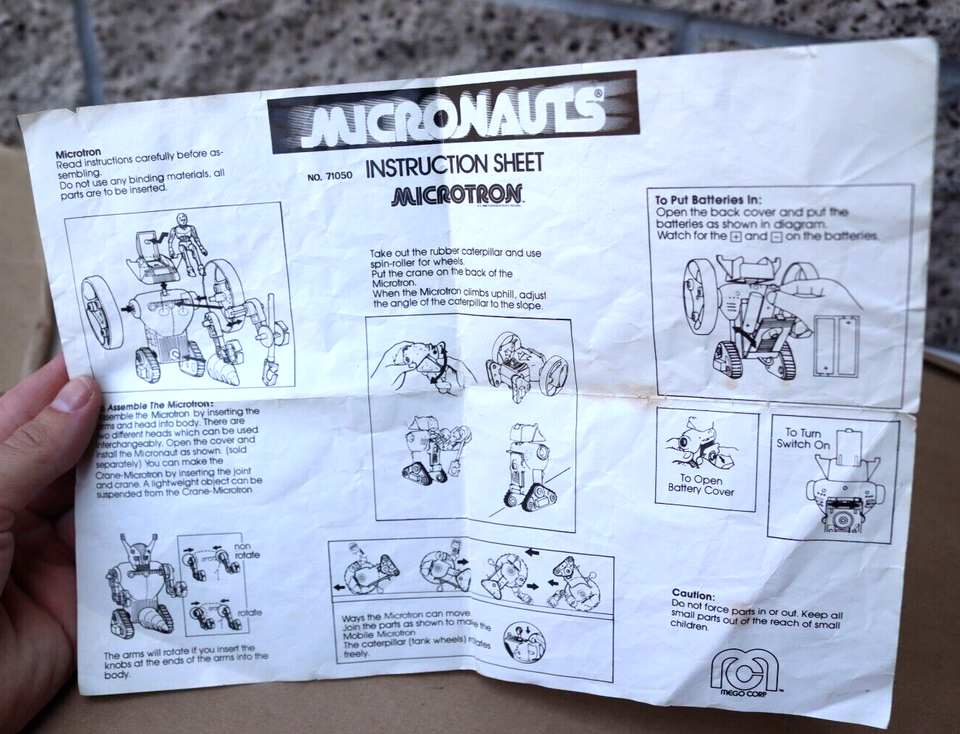 VINTAGE 2976 MEGO MICRONAUTS MICROTRON ACTION FIGURE PARTS LOT W ...