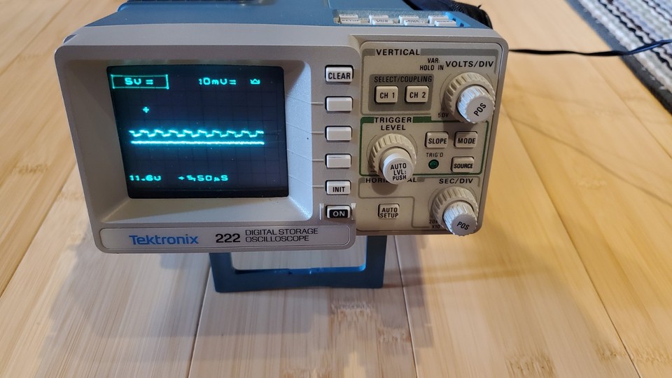 Tektronix 222 Handheld Digital Oscilloscope battery/power supply ...