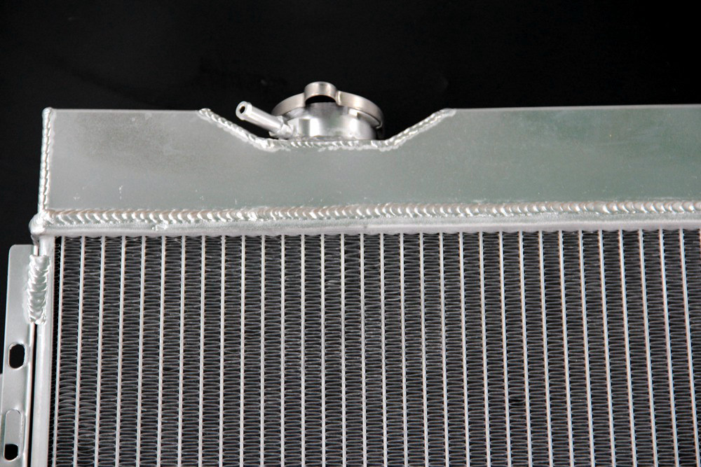 3 Row Aluminum Radiator For 1960-65 Ford Falcon/ Ranchero/Comet 64-66 ...