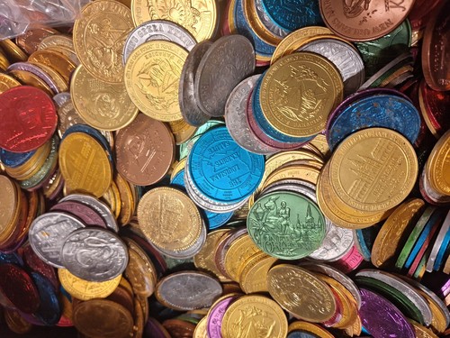 Vintage mardi gras doubloons, Estate Sale Bulk Lott 50+ Randomly ...