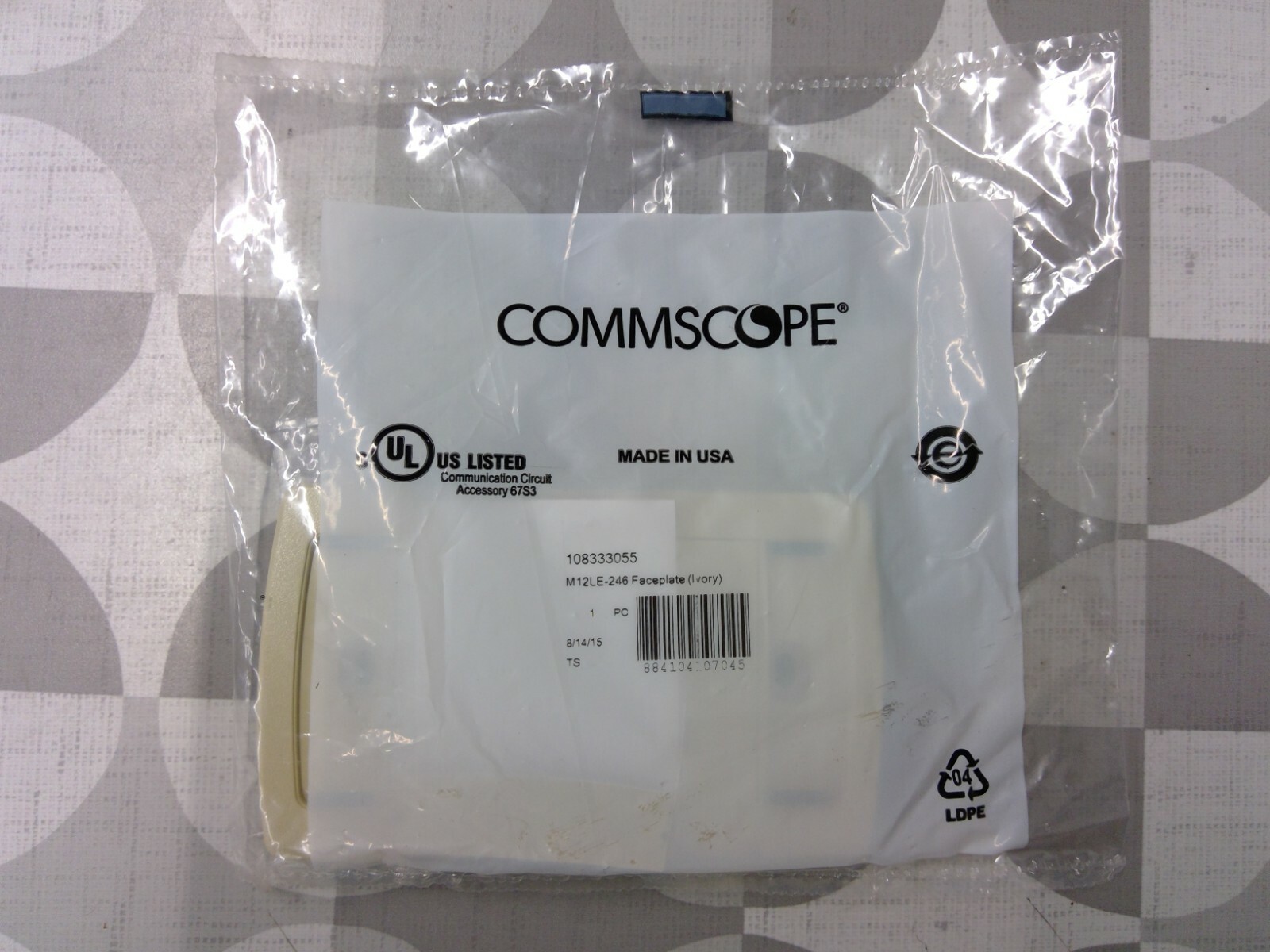 Commscope M12LE-246 2 Port 1 Gang Face Plate, Ivory **Free Shipping ...
