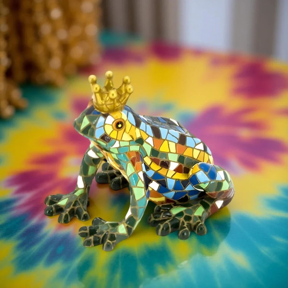 Barcino Mosaic Crowned Frog | eBay