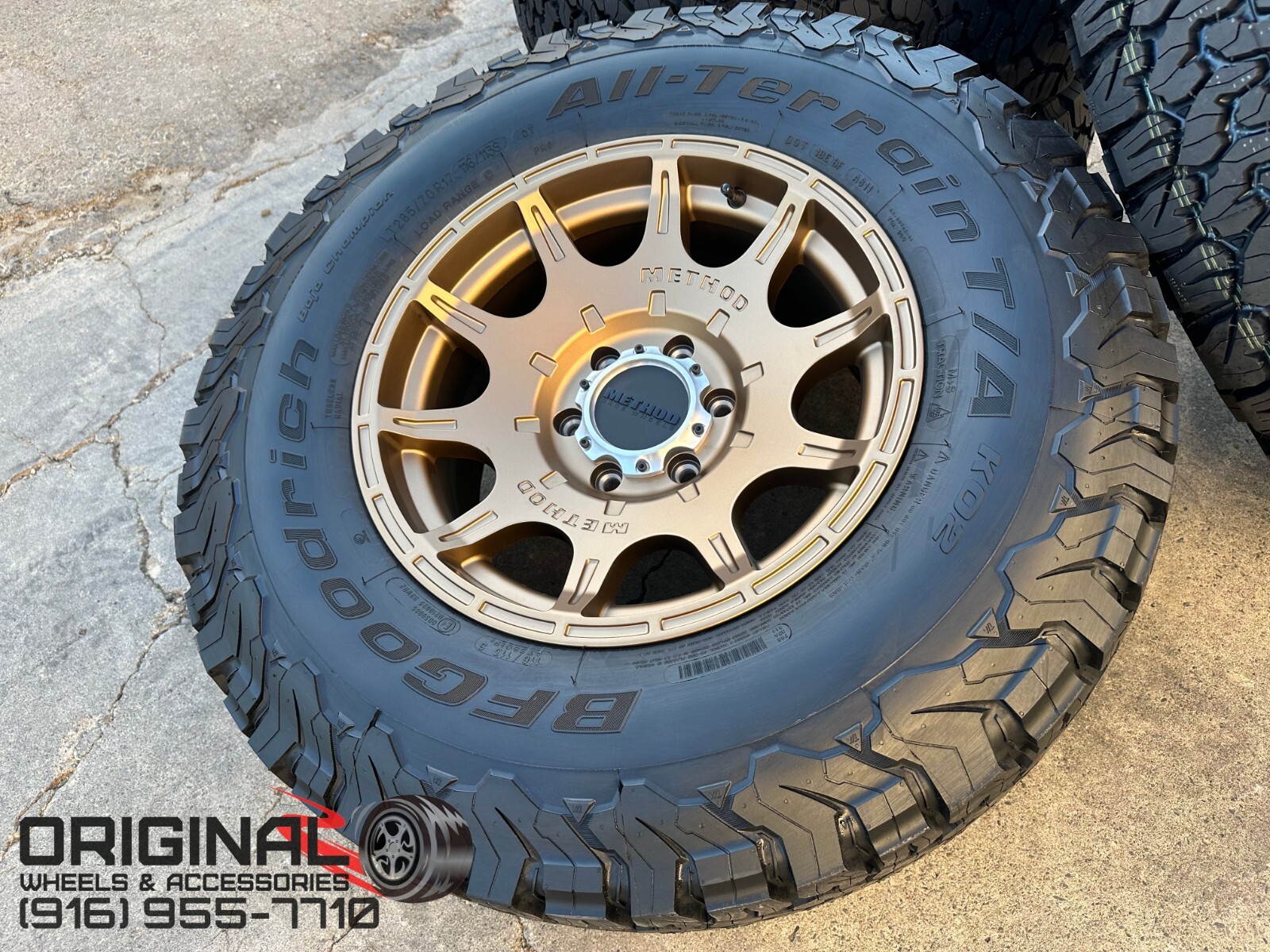 17x8.5 METHOD MR308 Bronze WHEELS 285/70R17 BFGoodrich KO2 TIRES ...