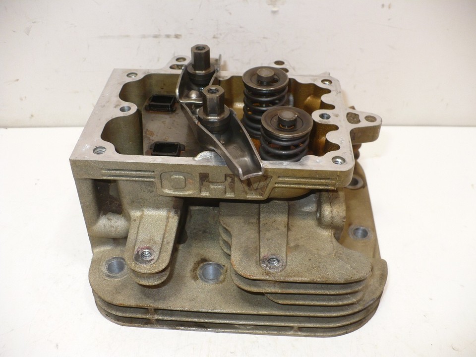BRIGGS AND STRATTON 287707 0224 01 ENGINE CYLINDER HEAD IN USED ...