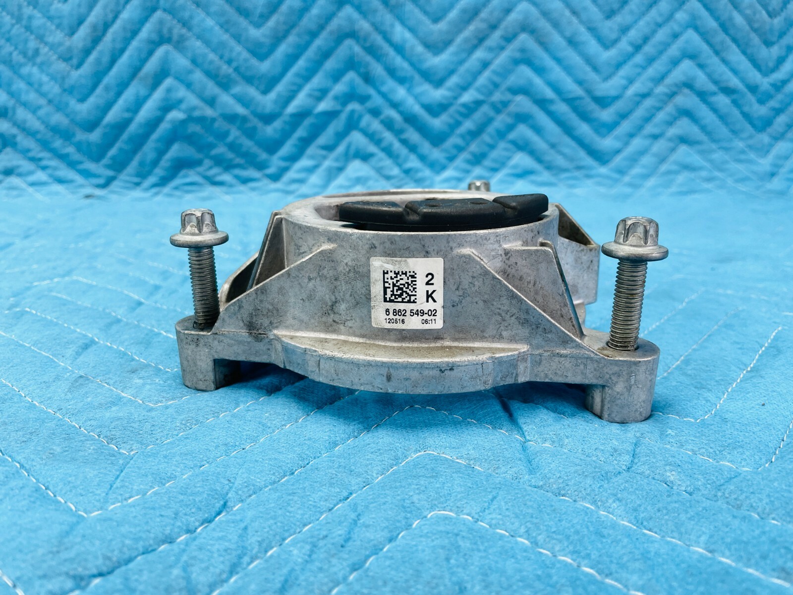 Genuine BMW 22116862549 Engine Mount Bracket Driver Side OEM | eBay