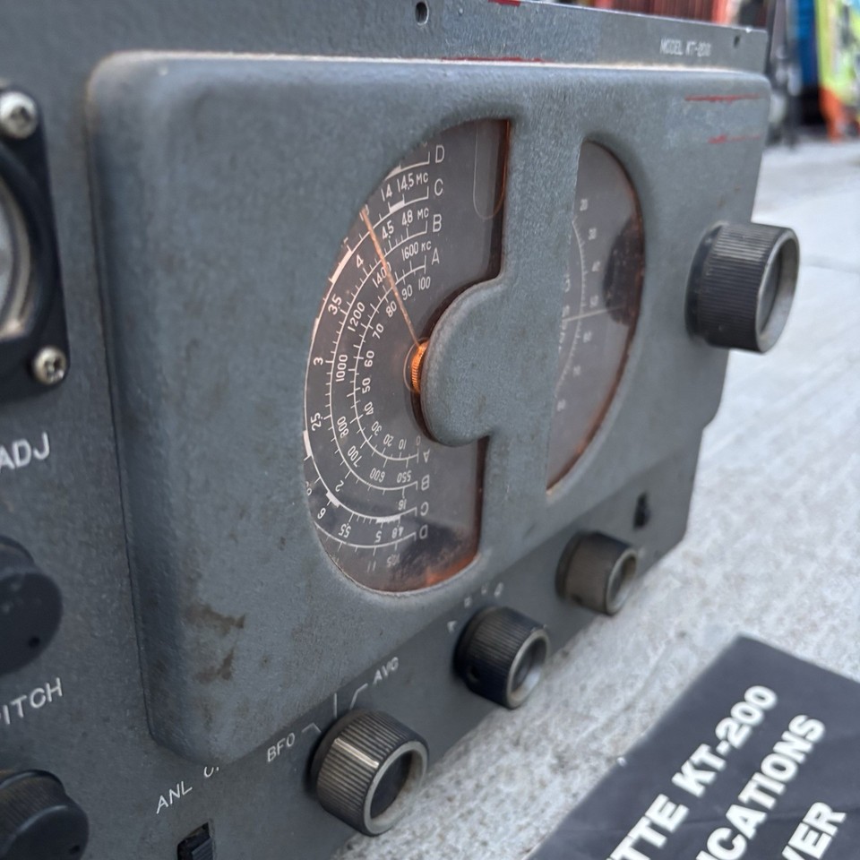 Lafayette KT-200 Communications Receiver Ham Radio - Turns On | eBay