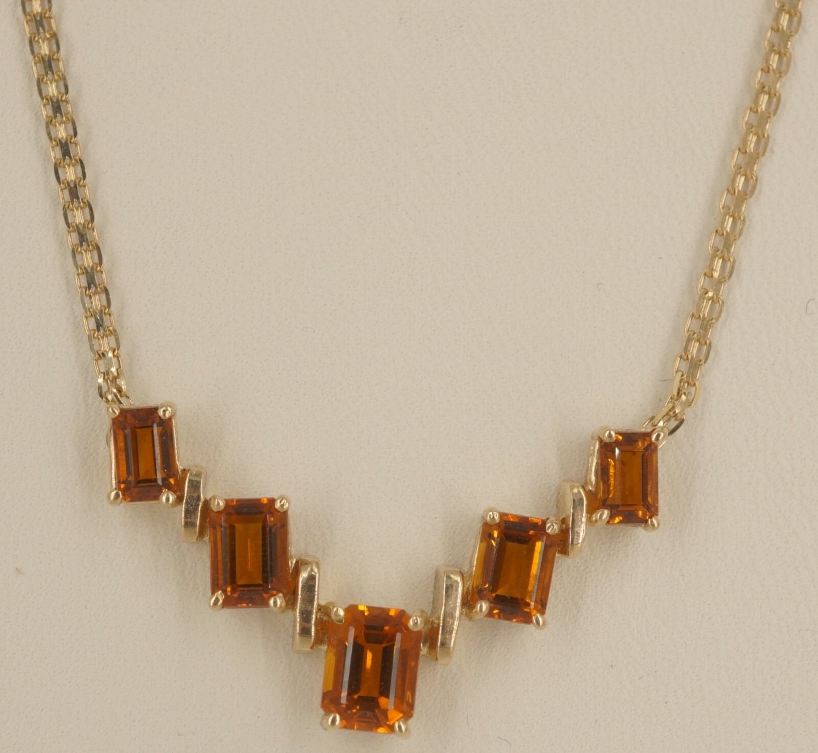 14k Gold Emerald Cut Deep Orange Spessartite Garnet N… - Gem