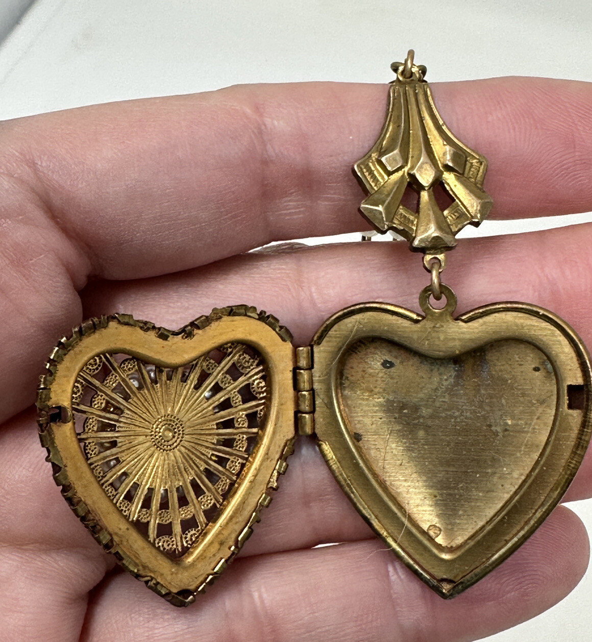 Vintage Art Deco Black Crystal Pearl Filigree Heart Love Locket Pendant ...