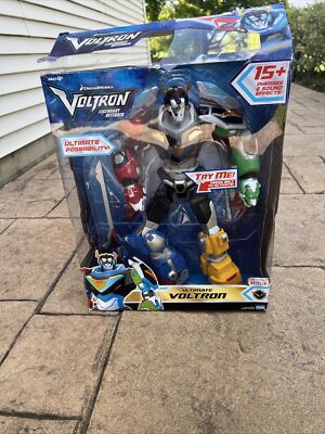 Voltron Ultimate 14" Electronic Figure NISB Netflix Legendary Damaged ...