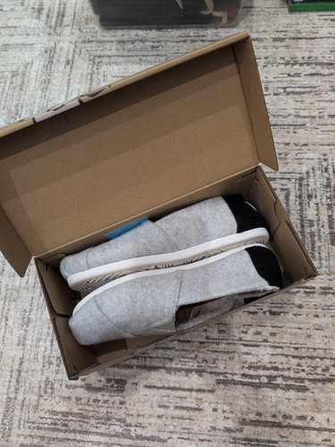 TOMS Alpargata Peanuts Snoopy Woodstock Felt Slip-On Women Shoes Sz 6 ...