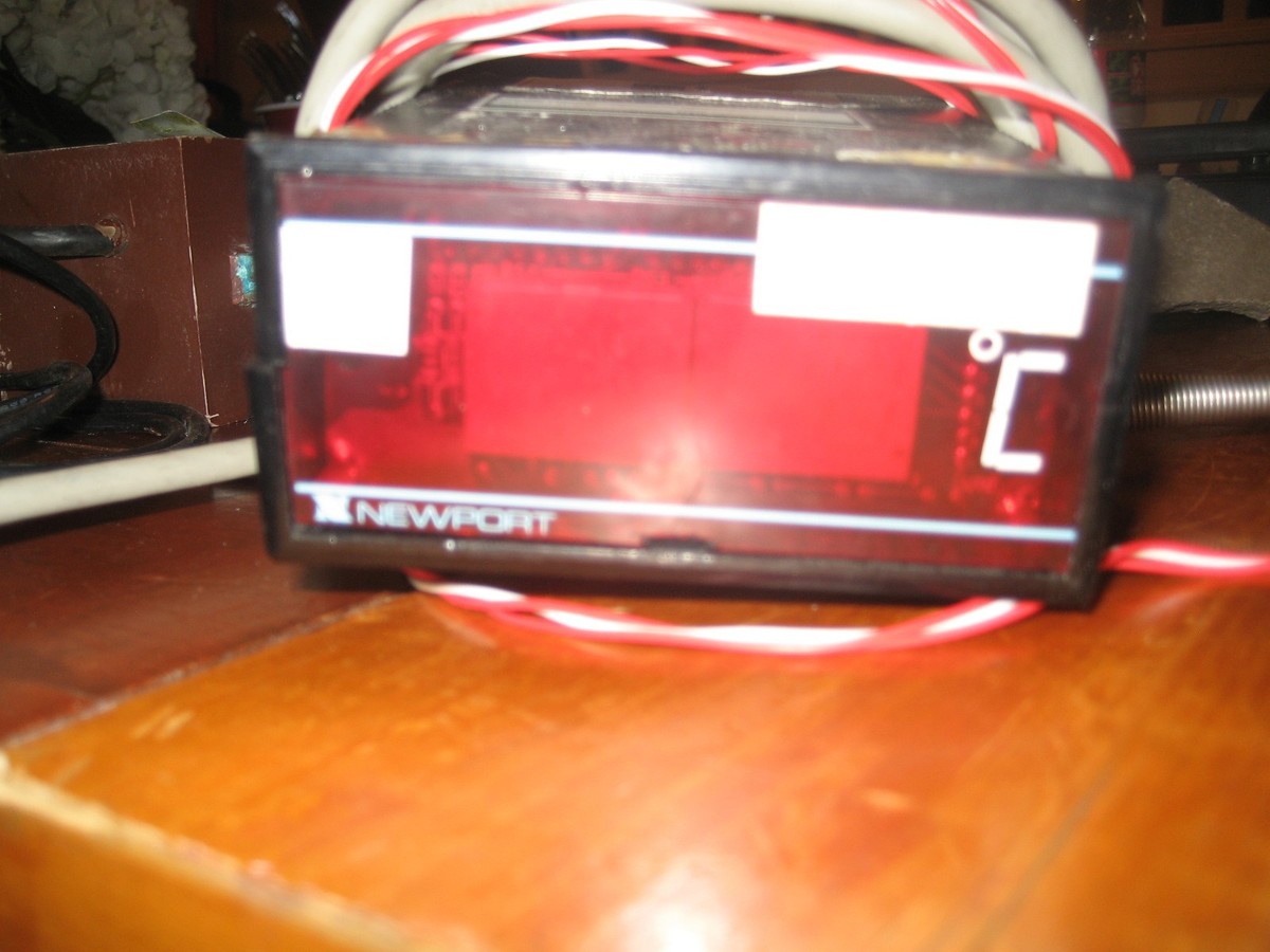 Newport Temperature And Humidity Controller NEWPORT NEW FOCUS