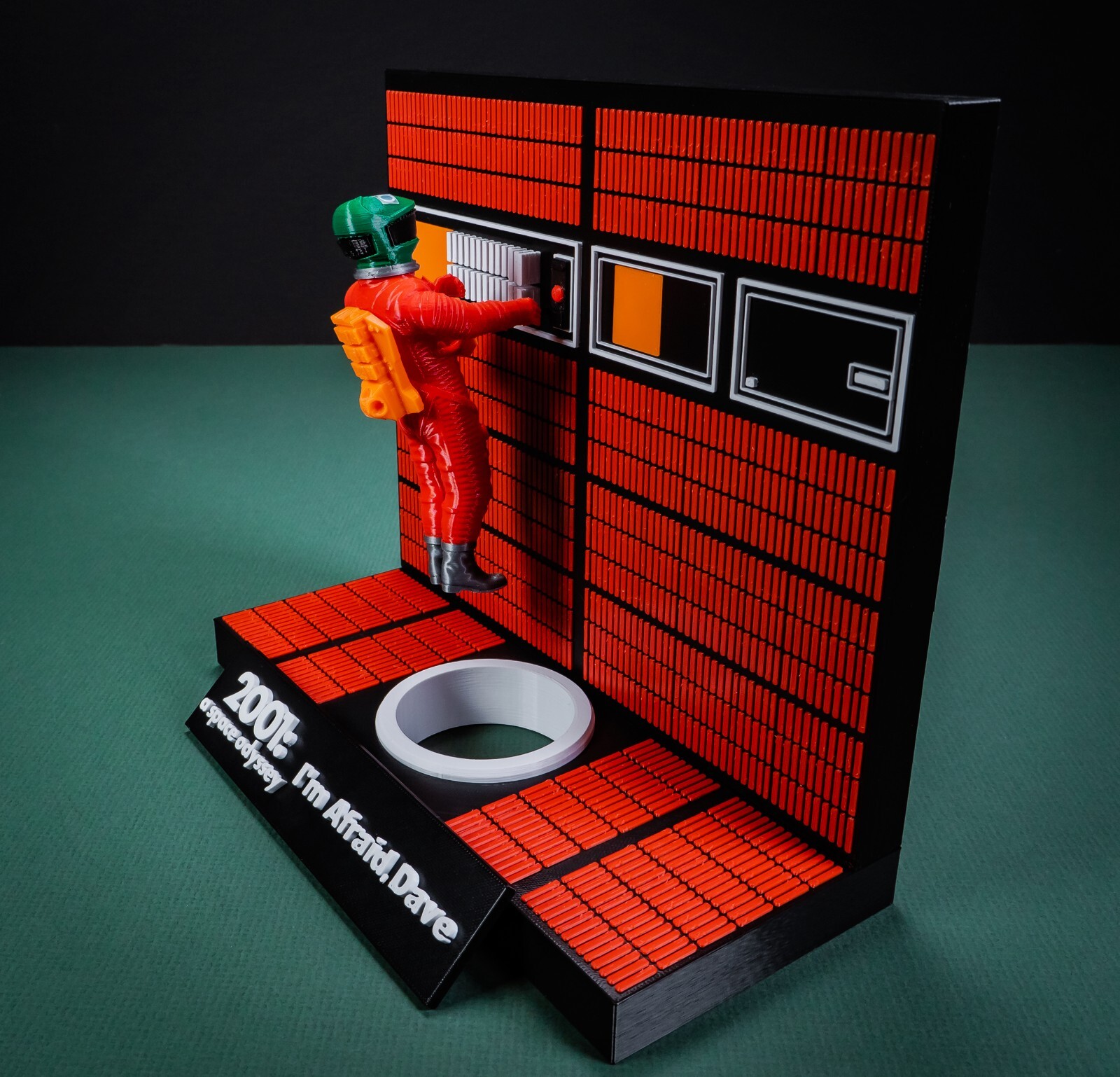 HAL & BOWMAN Diorama "I'm afraid, Dave" 2001 a Space Odyssey Diorama ...