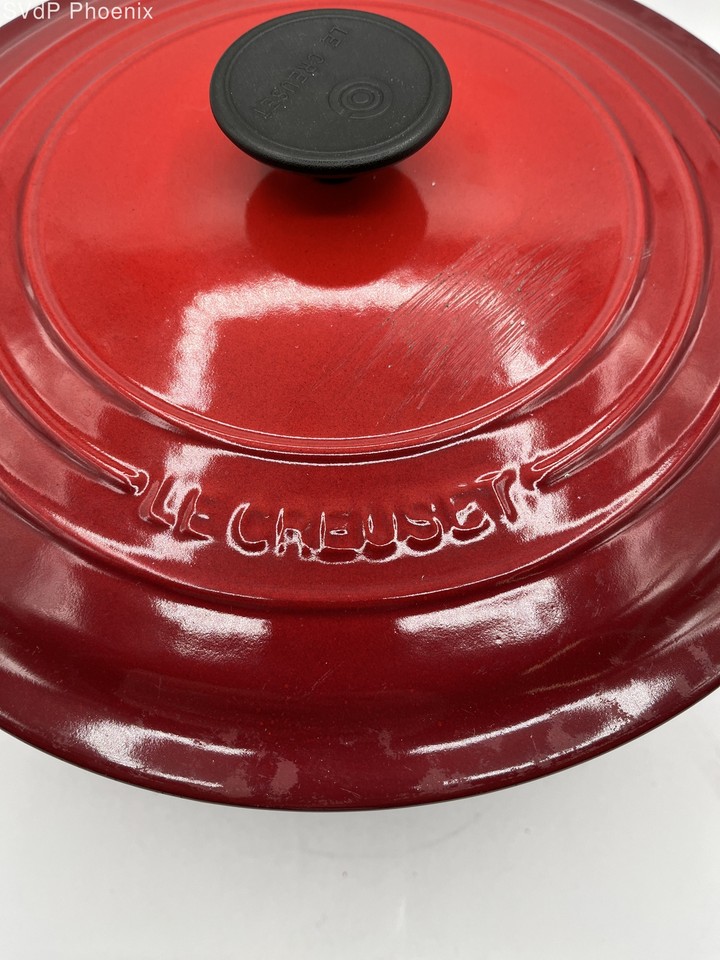 Le Creuset Red Cookware 5.5 Quart Round Shape Double Handles Dutch Oven ...