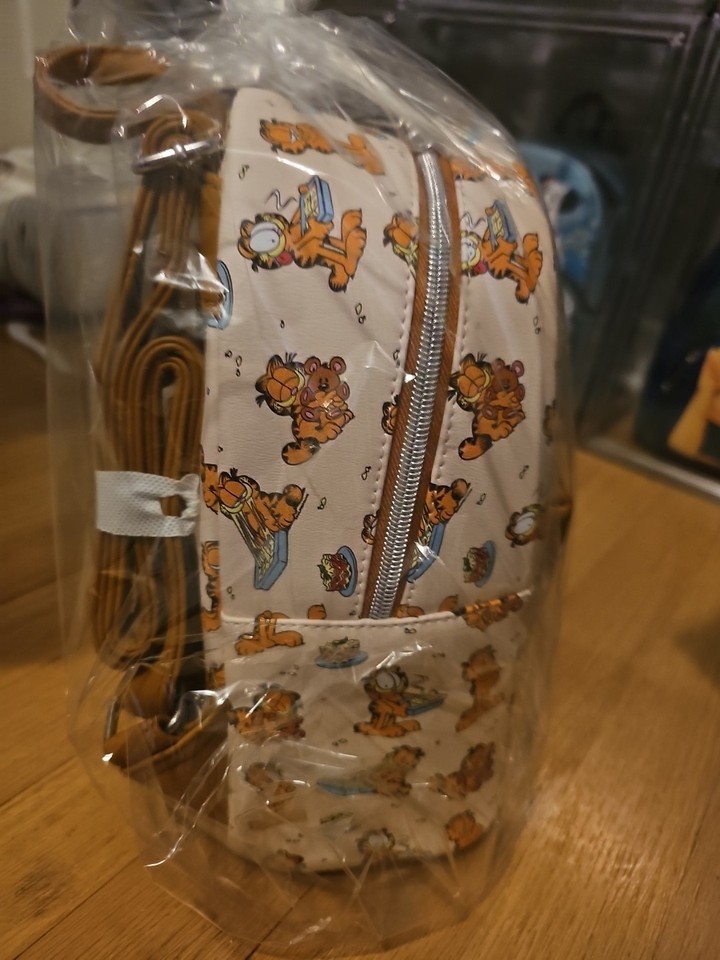 NWT Loungefly Garfield Lasagna Natures Most Perfect Food Soft Tag Mini ...