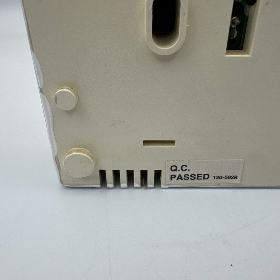 Vintage Maple/Chase Digital Thermostat – Heat/Cool Item 9520 ...