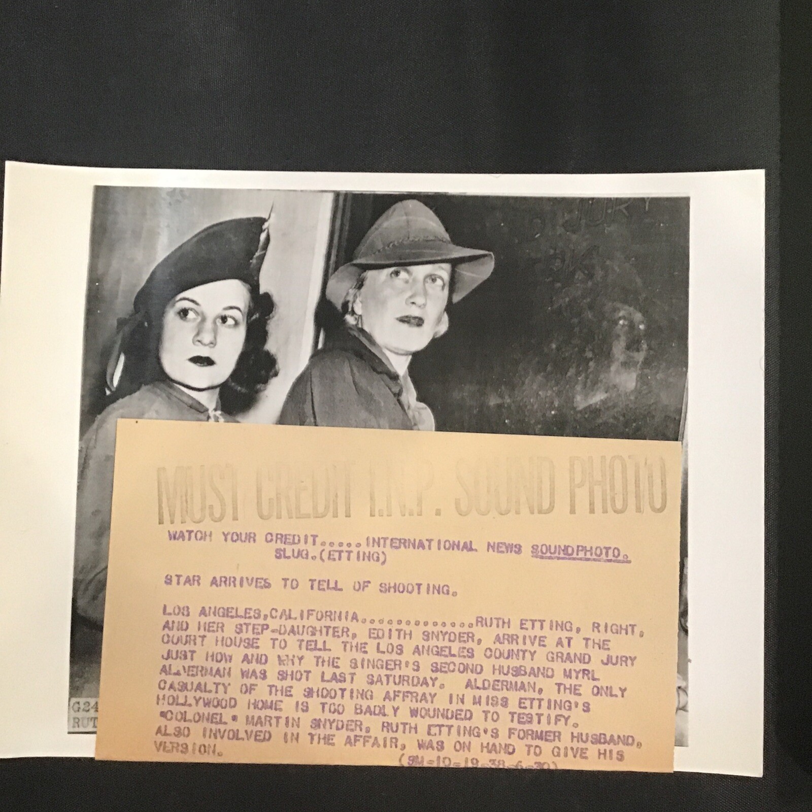 1938 Ruth Etting & Edith Snyder at Court House Press Photo | eBay