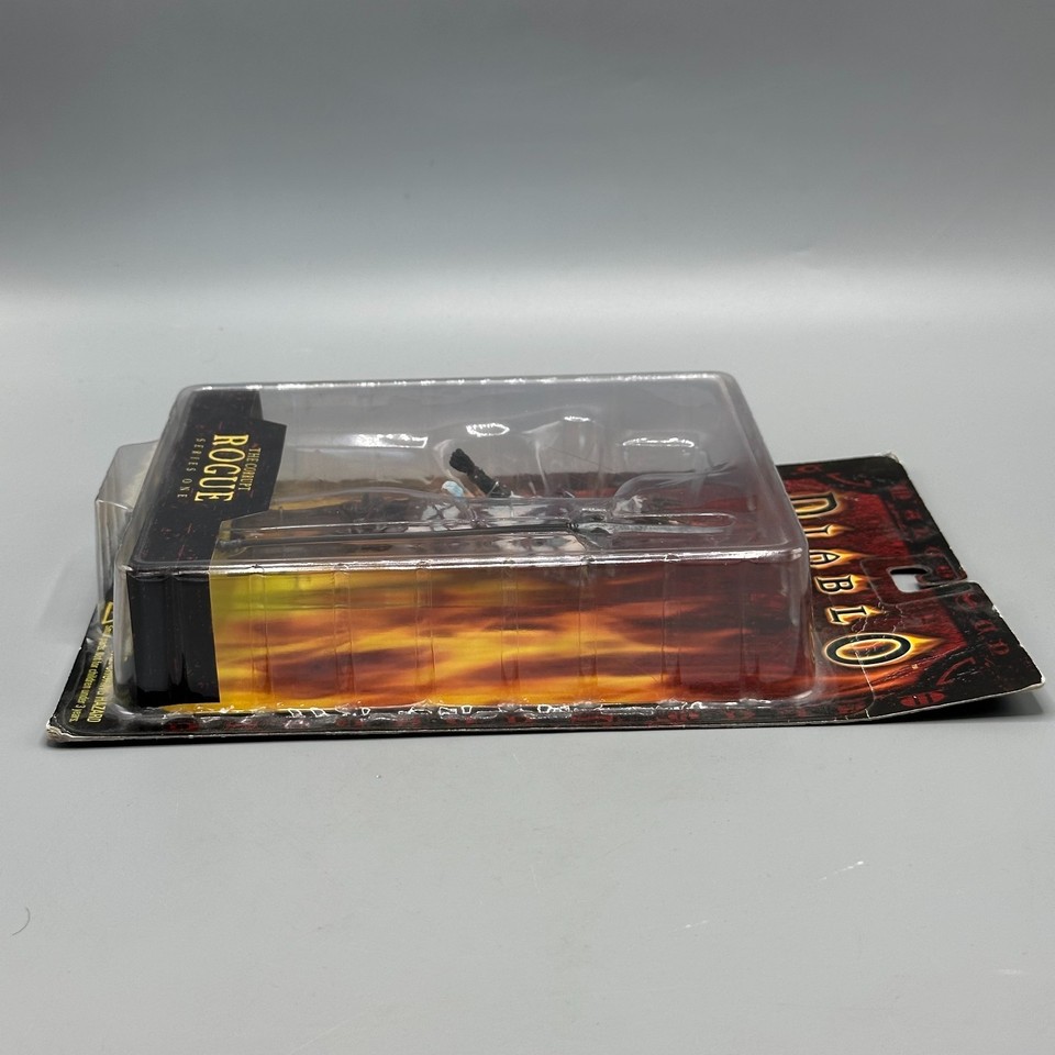 Diablo The Corrupt Rogue Action Figure Series 1 Toycom Blizzard Video ...