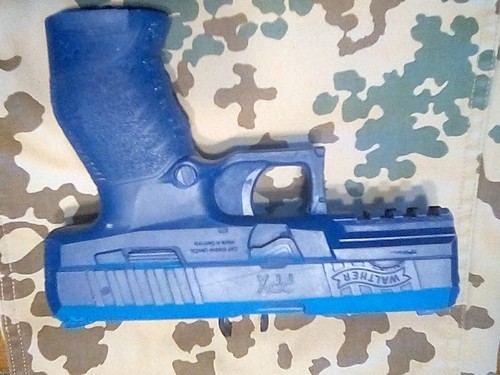 Rings Blue Guns Molding Prop for Walther PK .380 | eBay