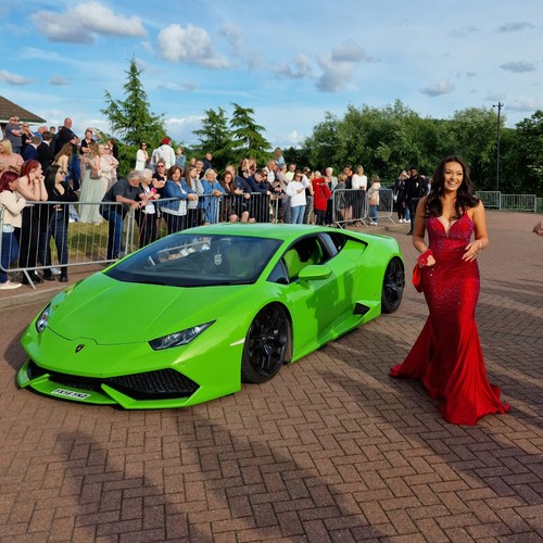 Green Lamborghini Huracan supercar Prom car hire, wedding hire events ...