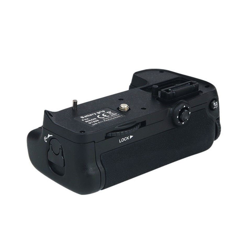 MB-D11 Vertical Battery Grip Battery Pack Grip Holder For Nikon D7000 ...