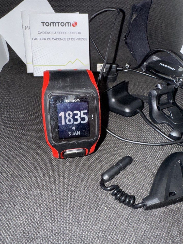 TomTom 8RA0 GPS Runner Cardio Sports Watch W/ Chest Strap | eBay