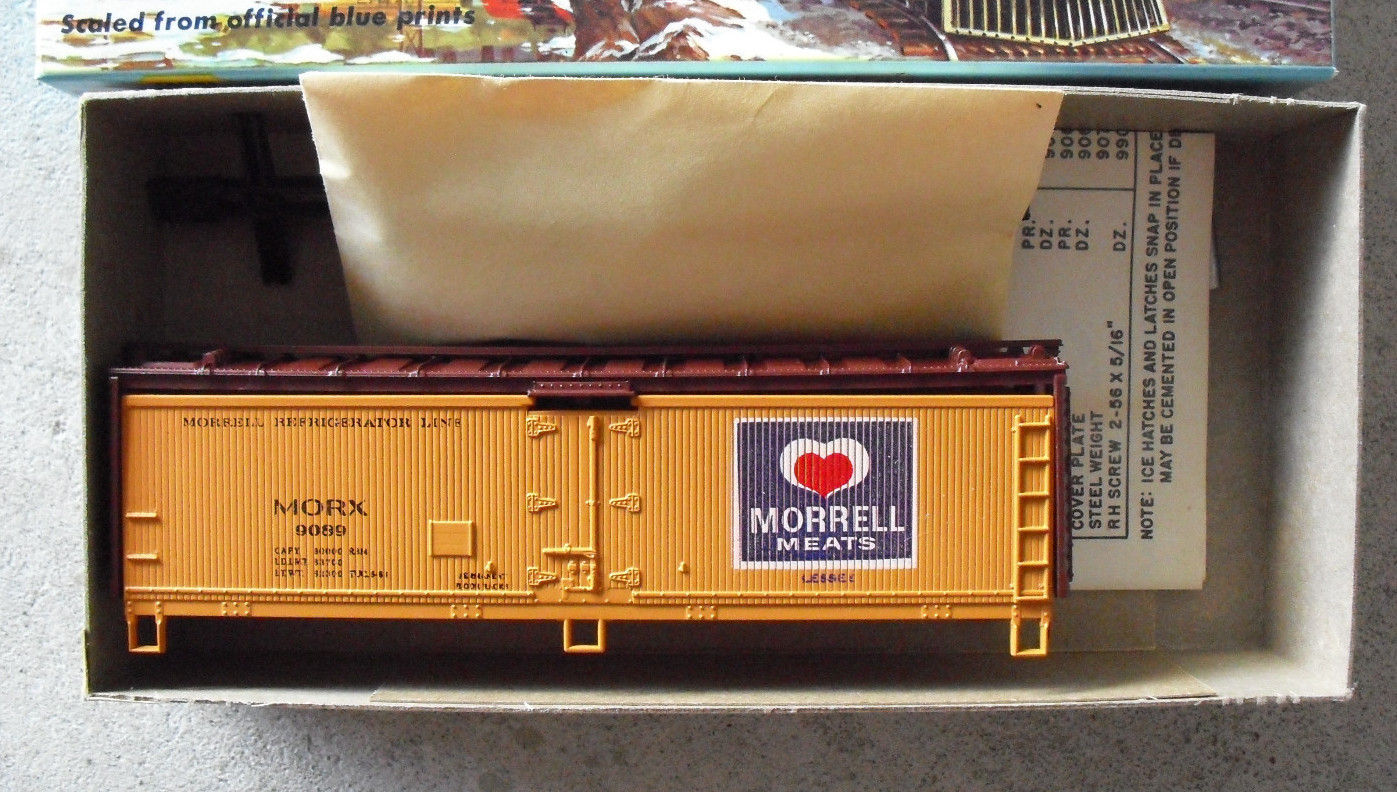 Vintage HO Scale Athearn Morrell Meats Reefer Car Kit in Box 5207 | eBay