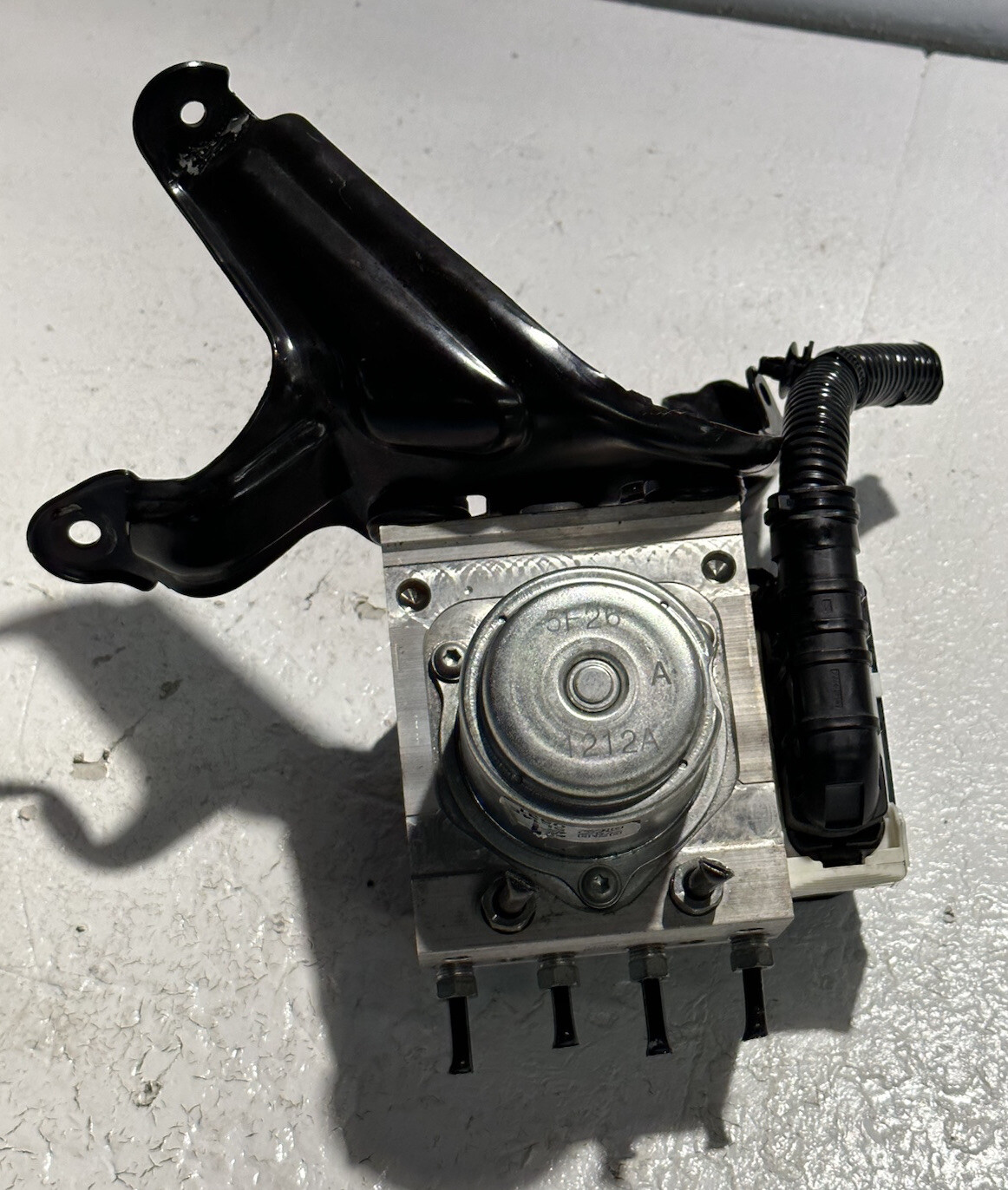 2016 2017 HONDA ACCORD COUPE ABS MODULATOR ASSY VSA ANTI BRAKING 57110 ...