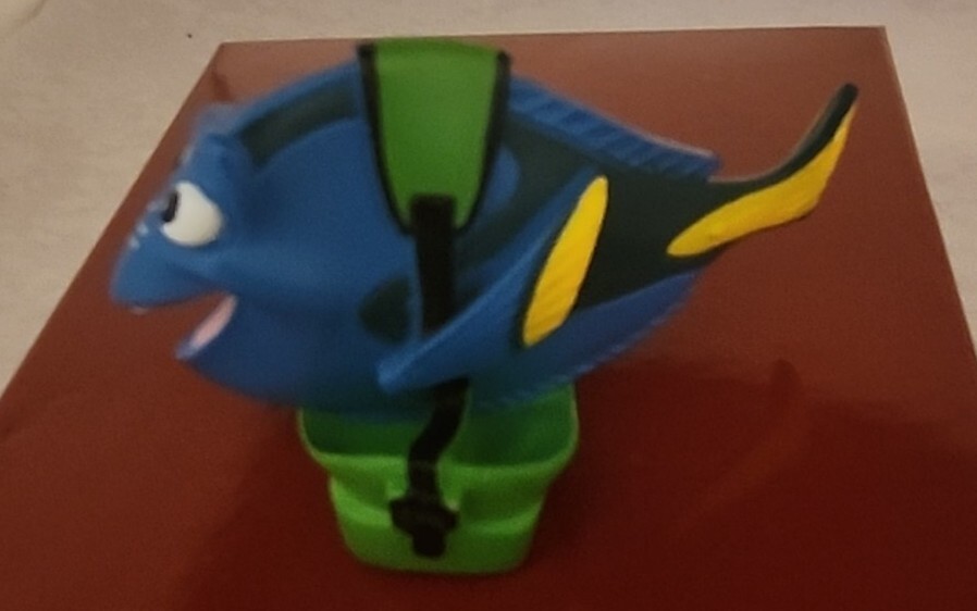 Disney Store Finding Nemo Dory PVC Figure or Cake Topper w/ Goggles ...