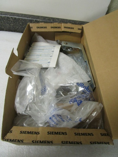 Siemens 3VA9138-0CK12 / Bowdencable Max-Flex Operator Compete Kit for ...