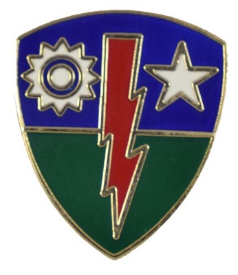 75TH INF BDE HAT PIN | eBay