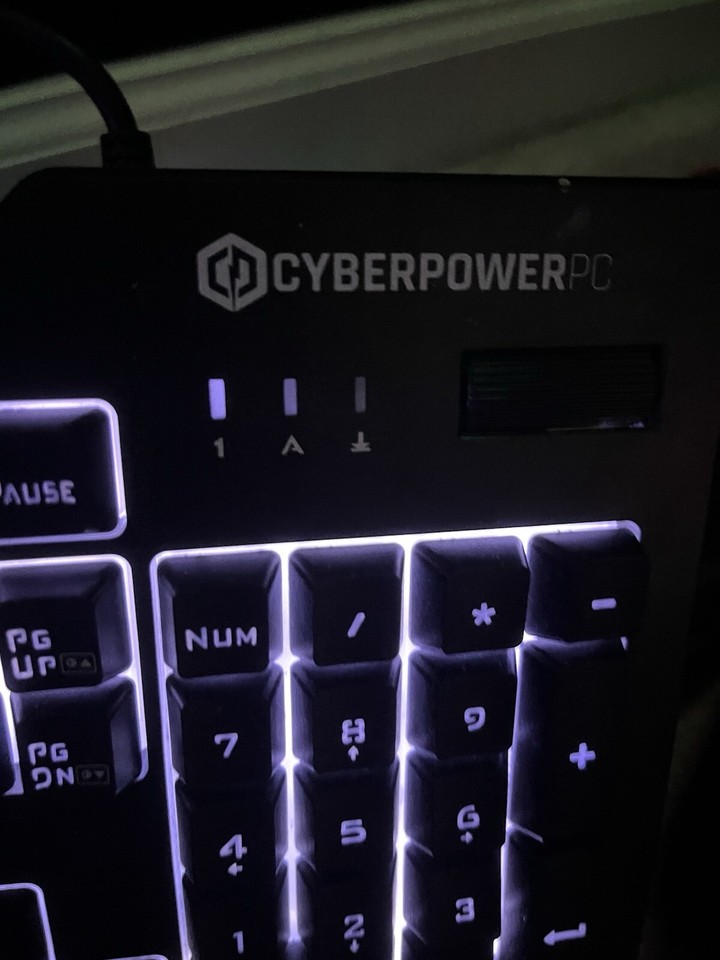 White & Black Cyberpower PC model C series + Cyberpower KeyBoard ...