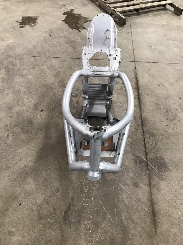 02 Harley Davidson VRSCA V-Rod Frame Chassis | eBay