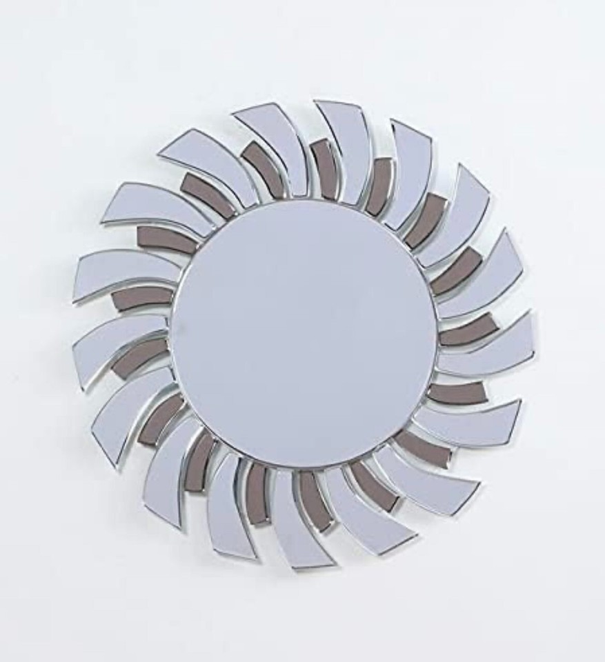 Beautiful Modern Designed Round Wall Mirror in Silver Color Modern Acc ...