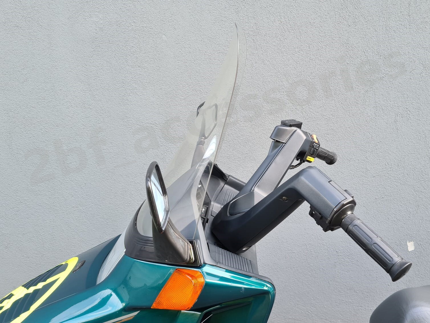 HONDA CN 250 HELIX 1986-2001 TOURING SCREEN WINDSHIELD WINDSCREEN TALL ...